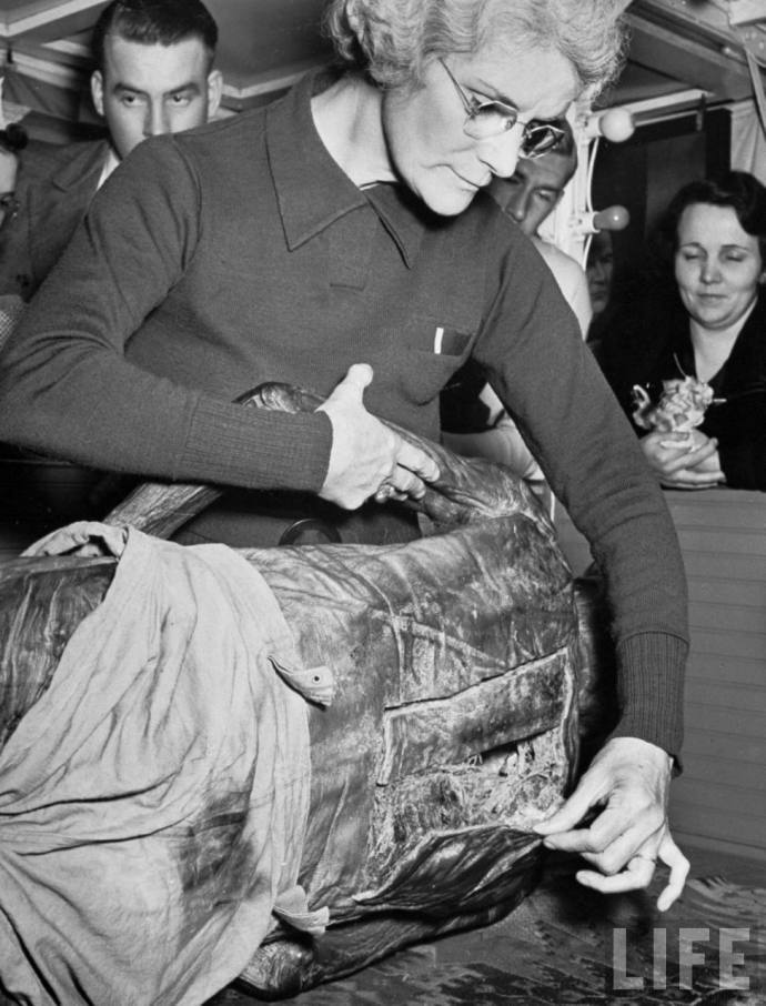 “Booth” Mummy Pictures | LincolnConspirators.com